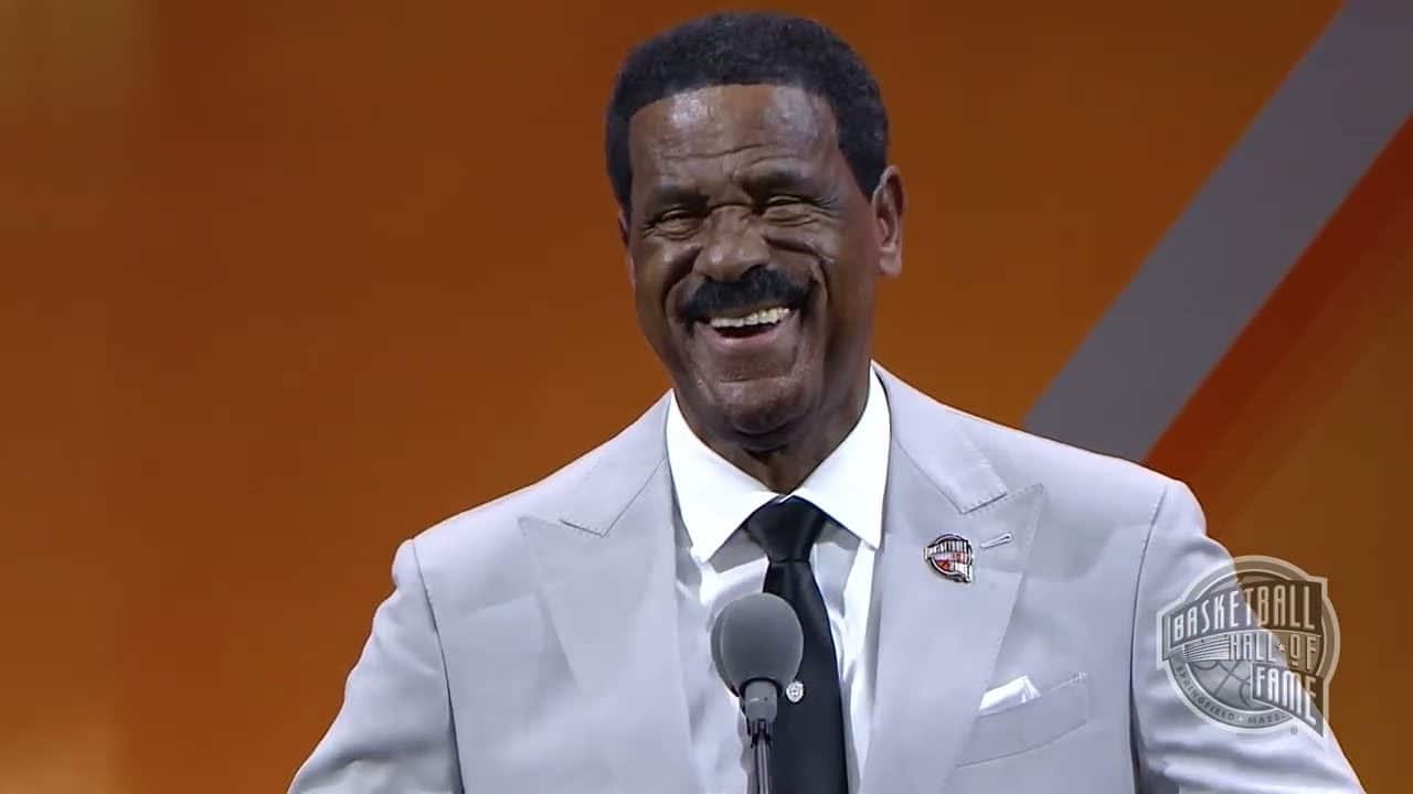 Charles Smith in Naismith Memorial Basketball Hall of Fame