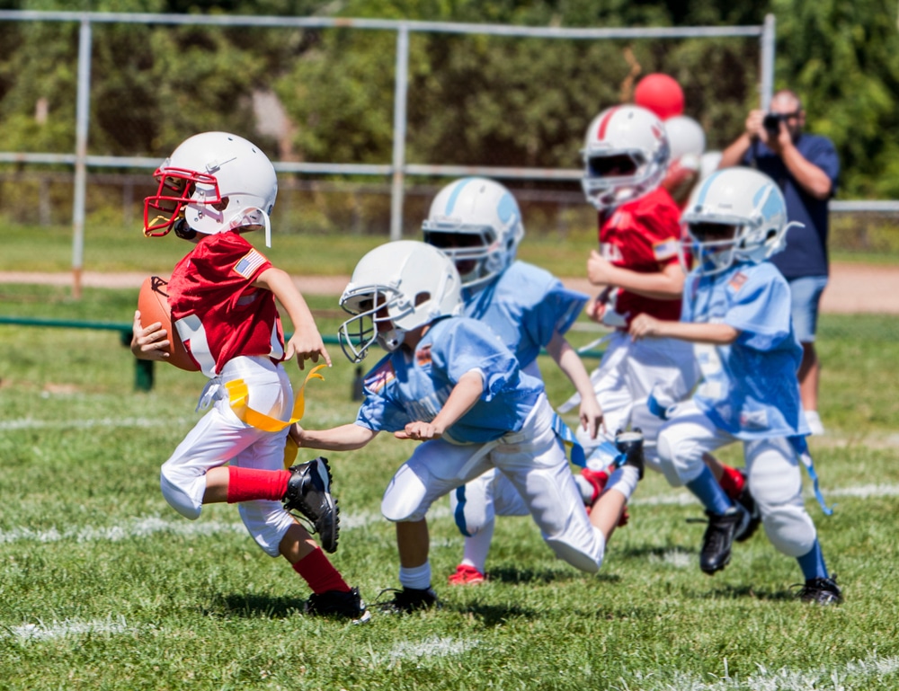 The Ongoing Debate Over Youth Tackle Football - HQZ